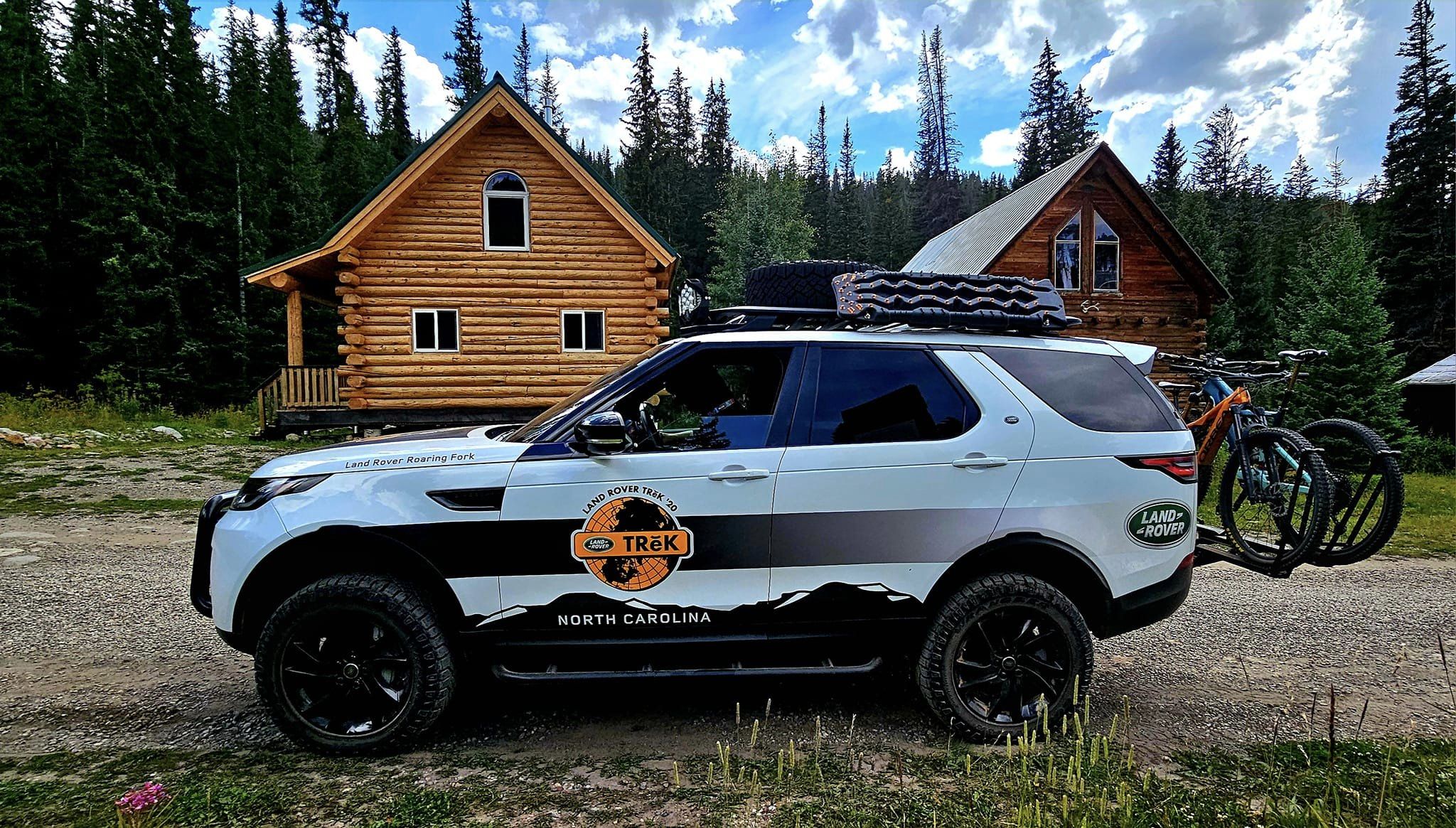 Rover Spotlight: Trek Edition Land Rover Discovery 5 - Rover Overland