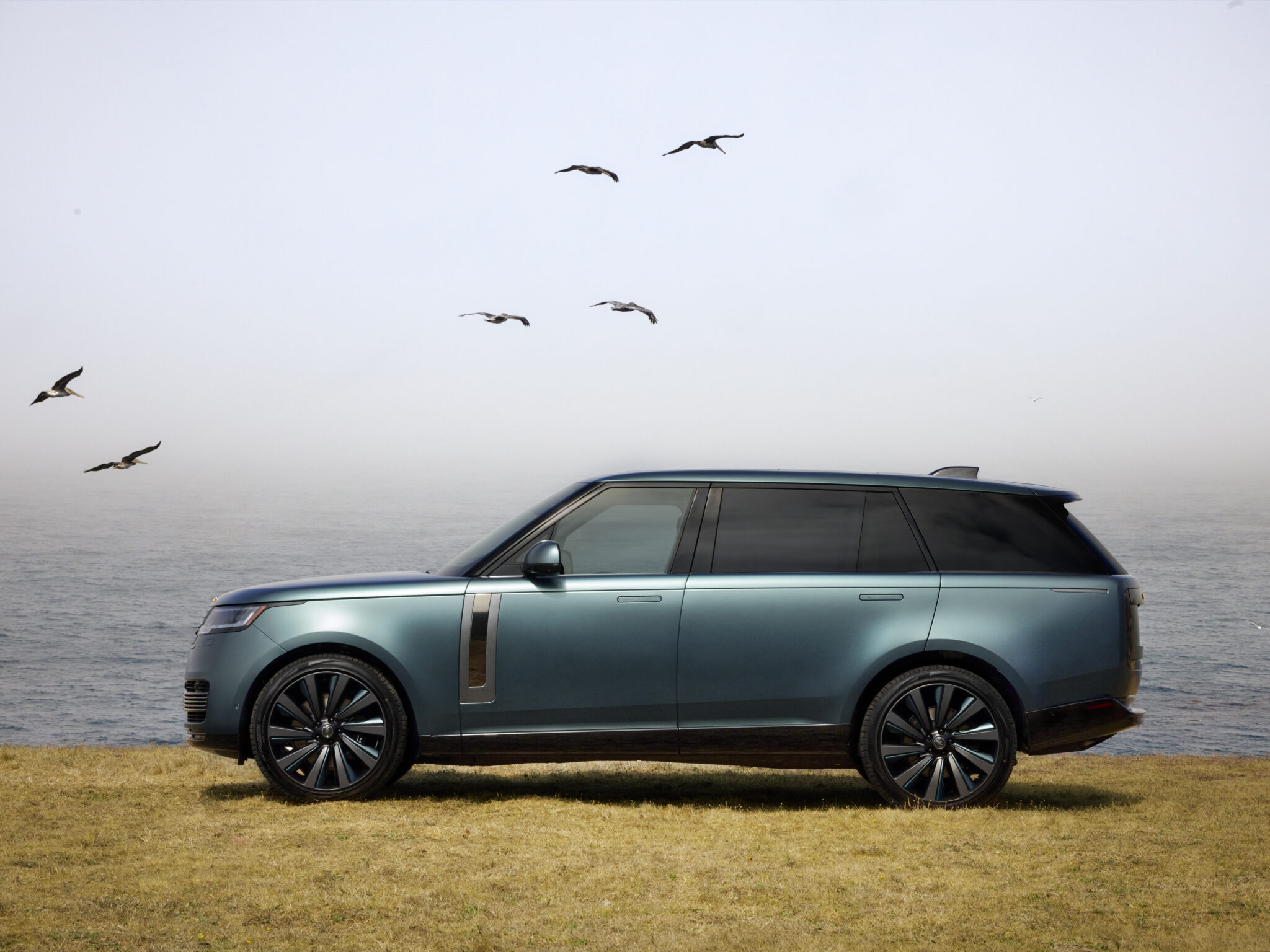 The Exclusive New Range Rover SV Carmel Edition Makes its 2024 Debut at ...