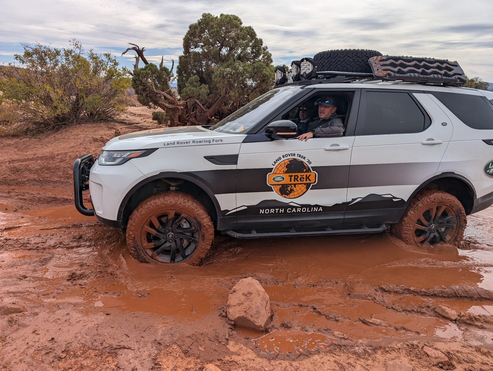 Rover Spotlight: Land Rover Discovery 5 - Rover Overland