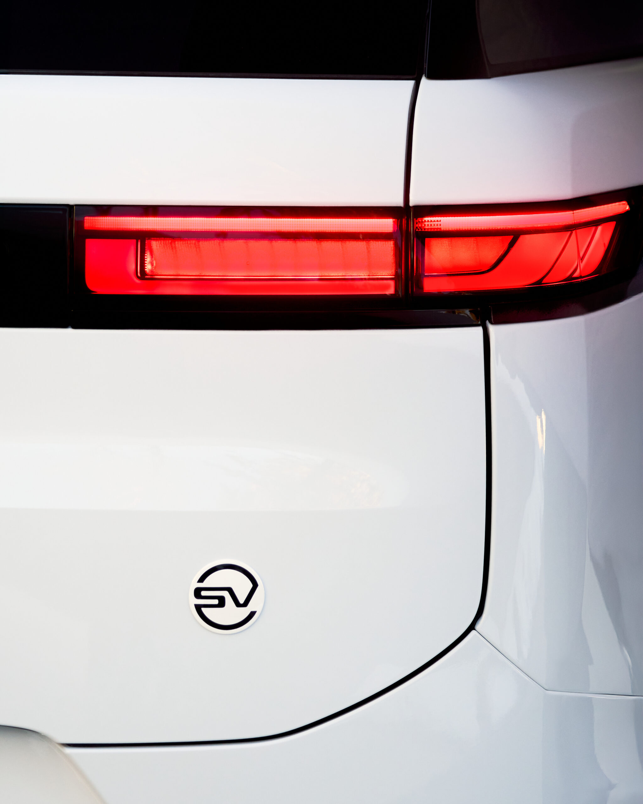 Modern Alpine Luxury: Range Rover Sport SV ‘Park City Edition’ Debuts ...