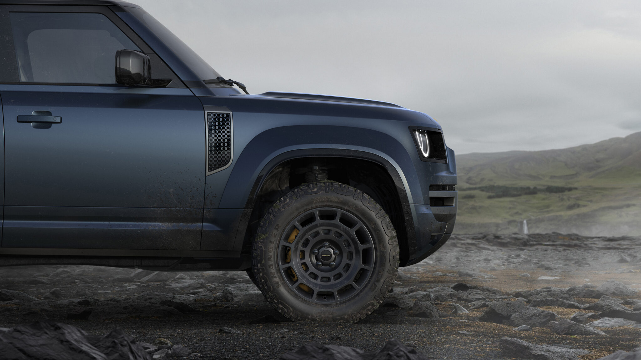 Defender Upgraded: The Unstopable 4x4 is Now Even More Distinctive and ...